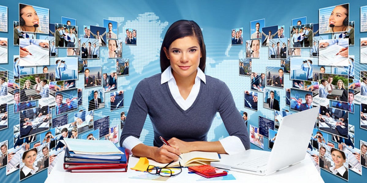 4 Easy Networking Tips for Your Job Search and Career